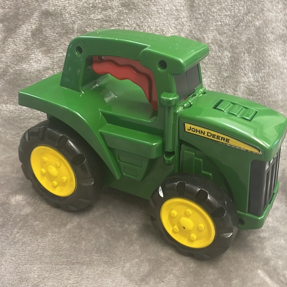 John Deere | Toys | Tomy John Deere Tractor With Engine Sounds ...